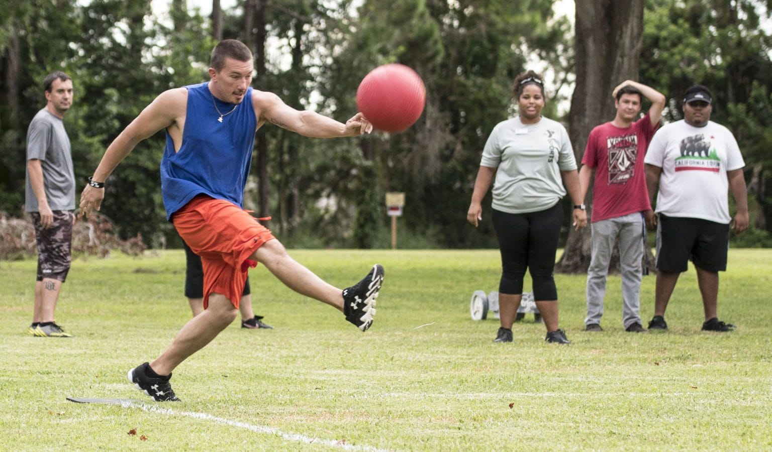 What is kickball? Learn 10 important rules and the correct playing ...